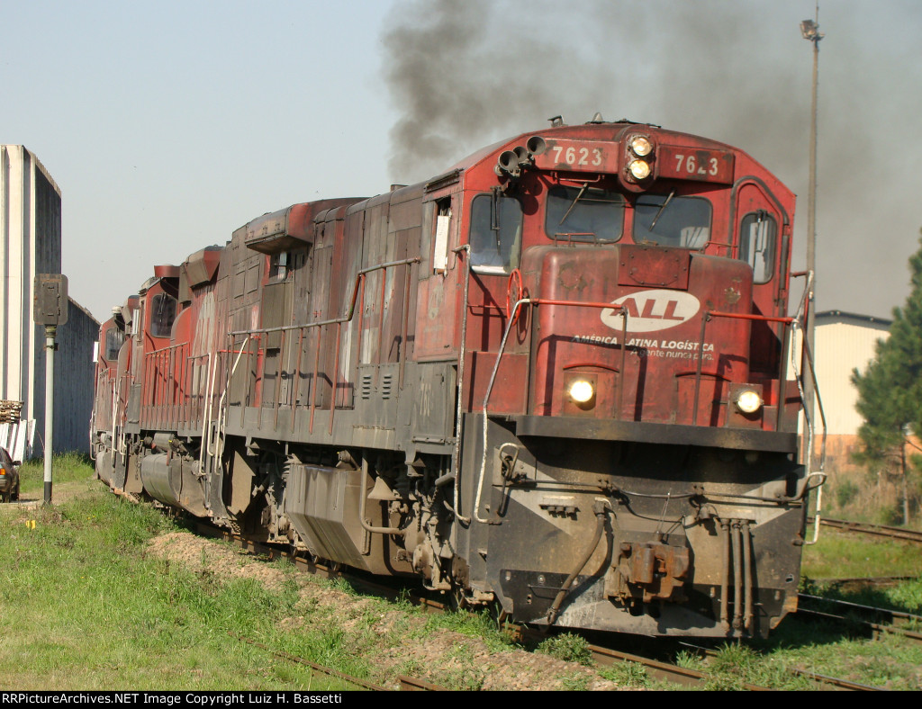 GE C30-7 7623